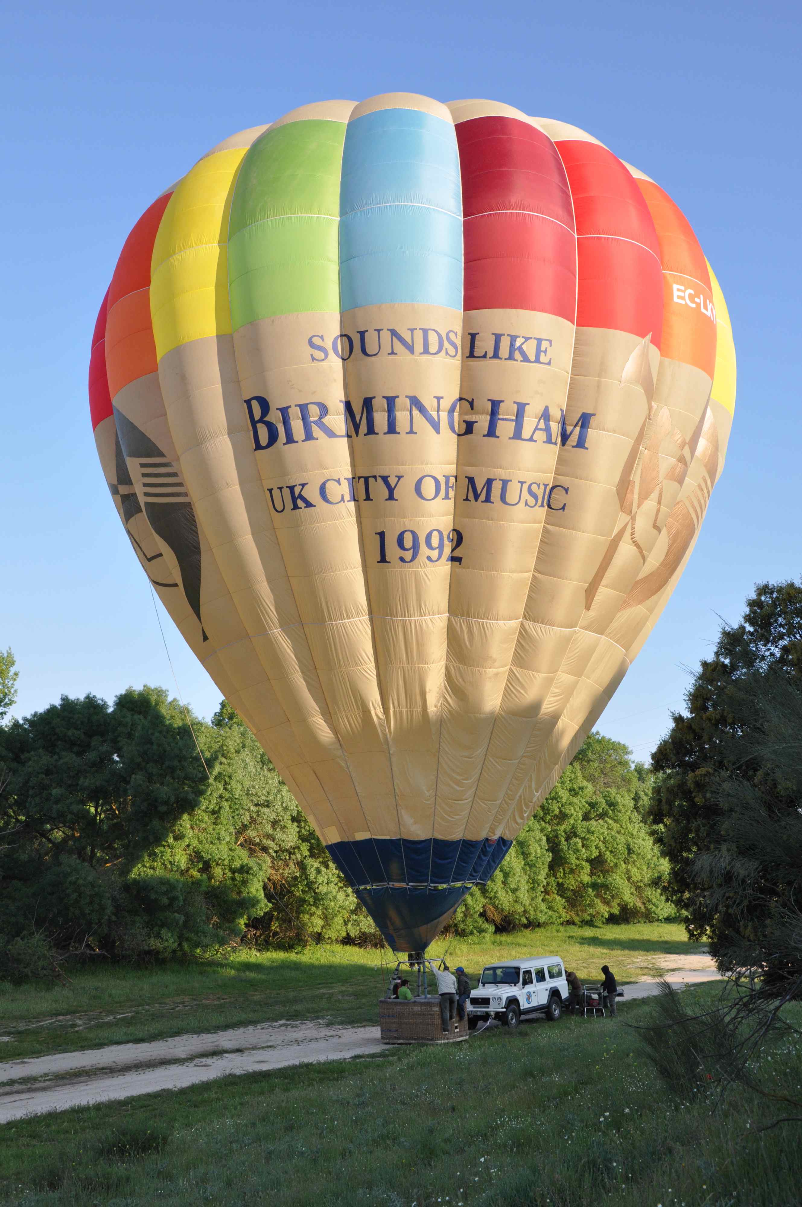 EC-LKY Thunder & Colt AX10-180 S2 | Balloons4sale.eu